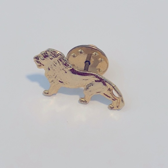 Jewelry | Vintage Gold Lion Pin | Poshmark